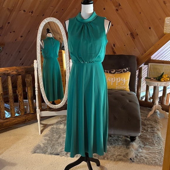 Karl Lagerfeld | Dresses | Karl Lagerfeld Green Dress | Poshmark